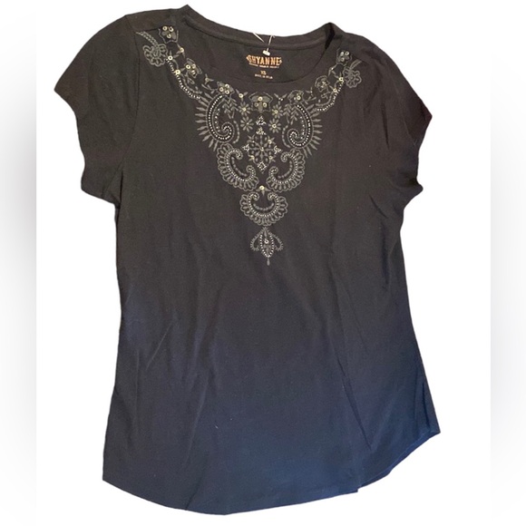 Shyanne | Tops | Shyanne Womens Short Sleeve Shirt | Poshmark